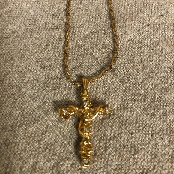 Premier Designs | Jewelry | Premier Design Gold Colored Cross Necklace ...